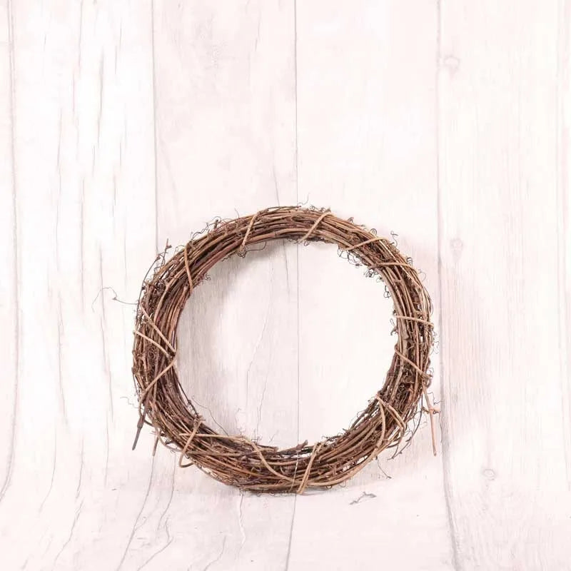 Round Natural Vine Wreath x 20cm — Artificial Floral Supplies